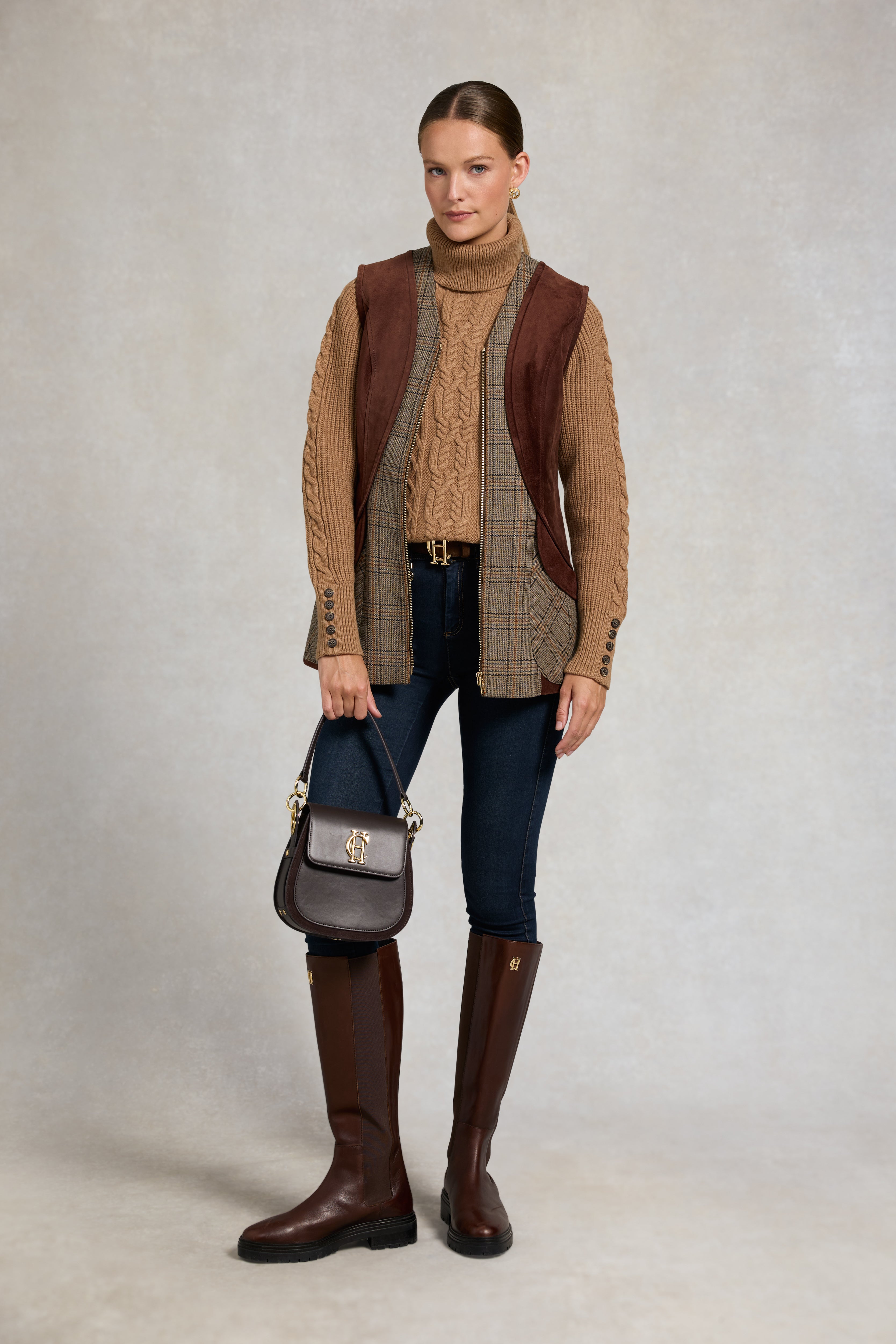 Country Roll Neck Knit (Caramel) – Holland Cooper