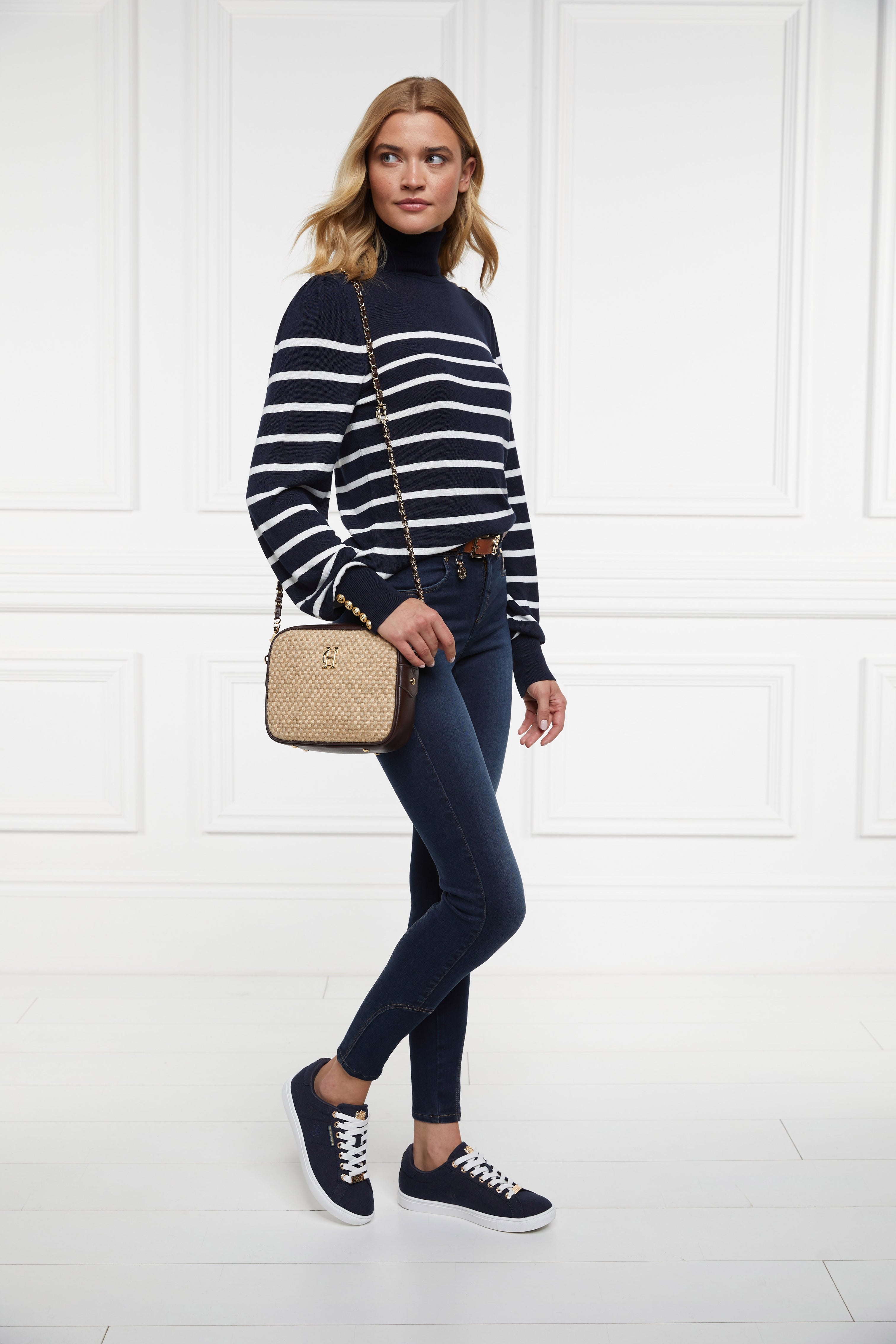 Chelsea Court Trainer (Ink Navy) – Holland Cooper