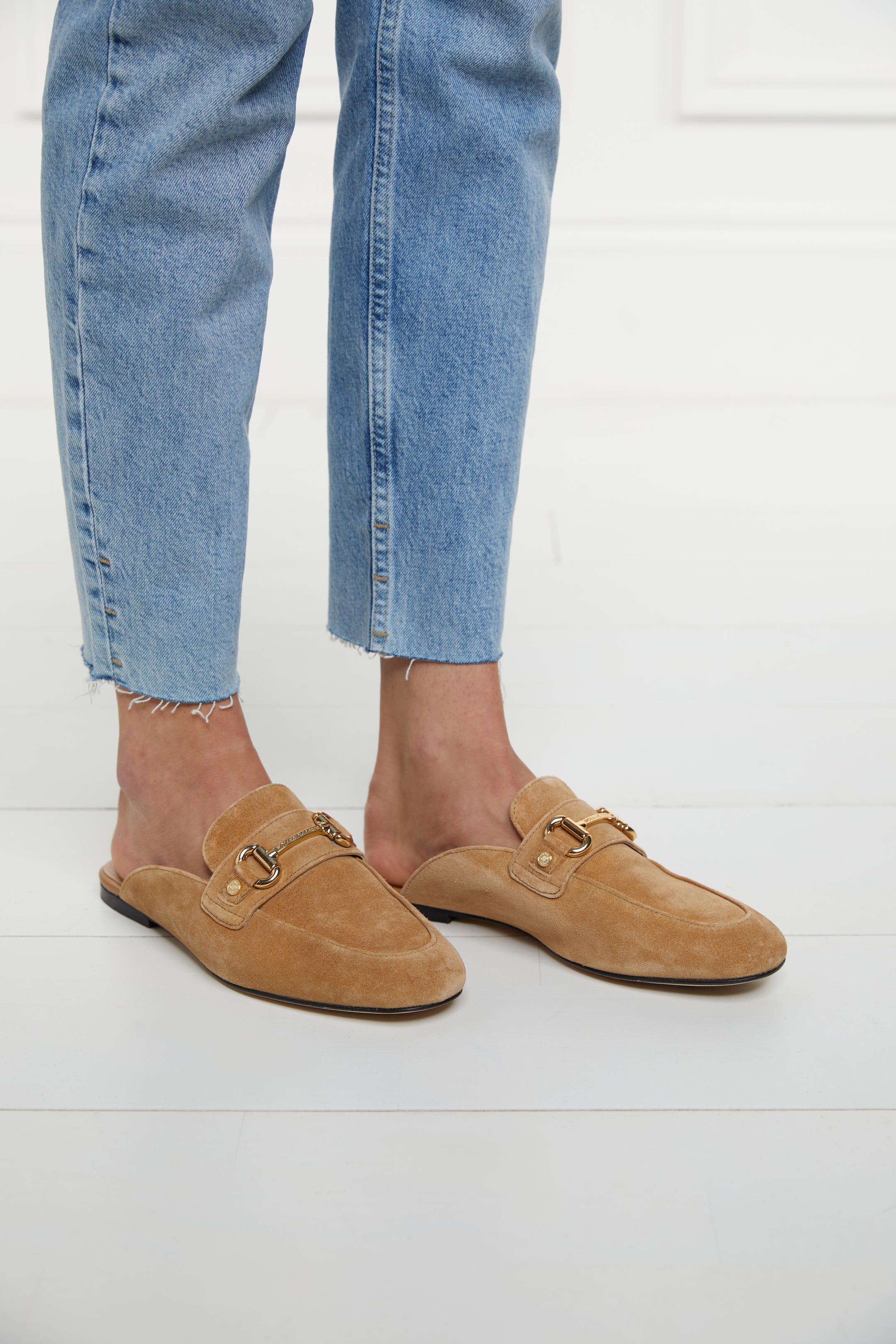 Kingston Horse Bit Loafer (Tan Suede) – Holland Cooper