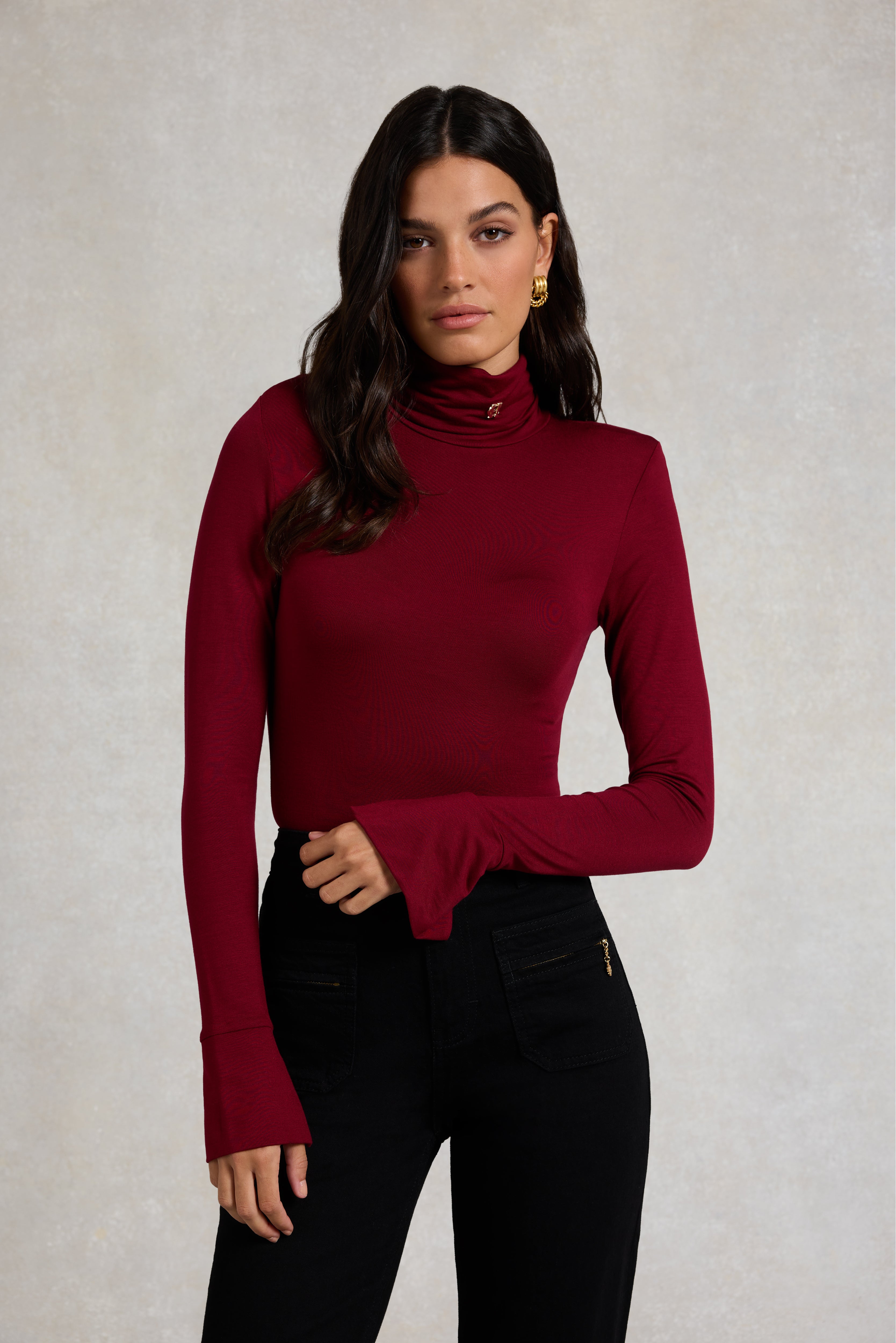 Lucy Essential Roll Neck (Wine) – Holland Cooper