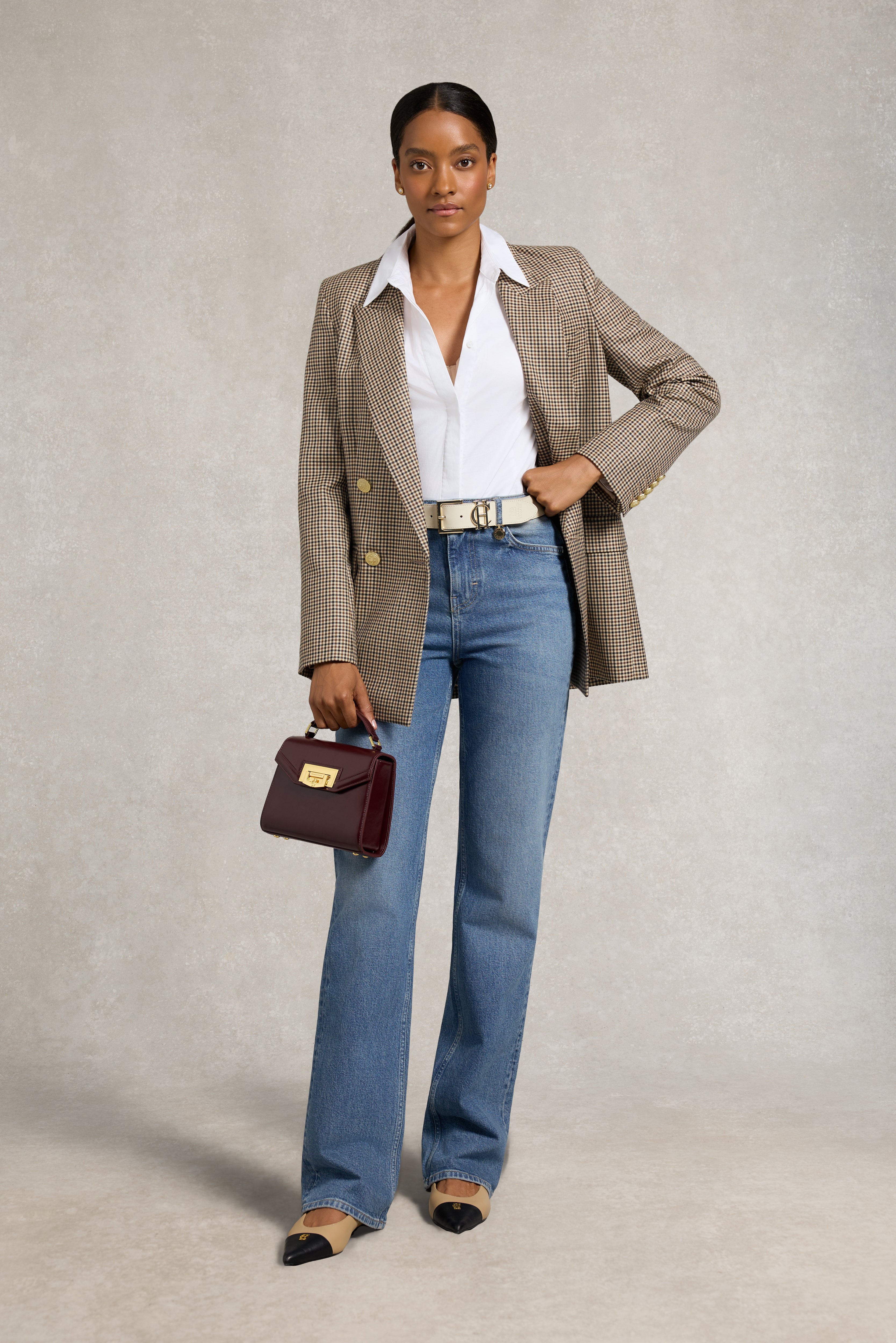HC Classic Logo Belt (Putty Leather) – Holland Cooper