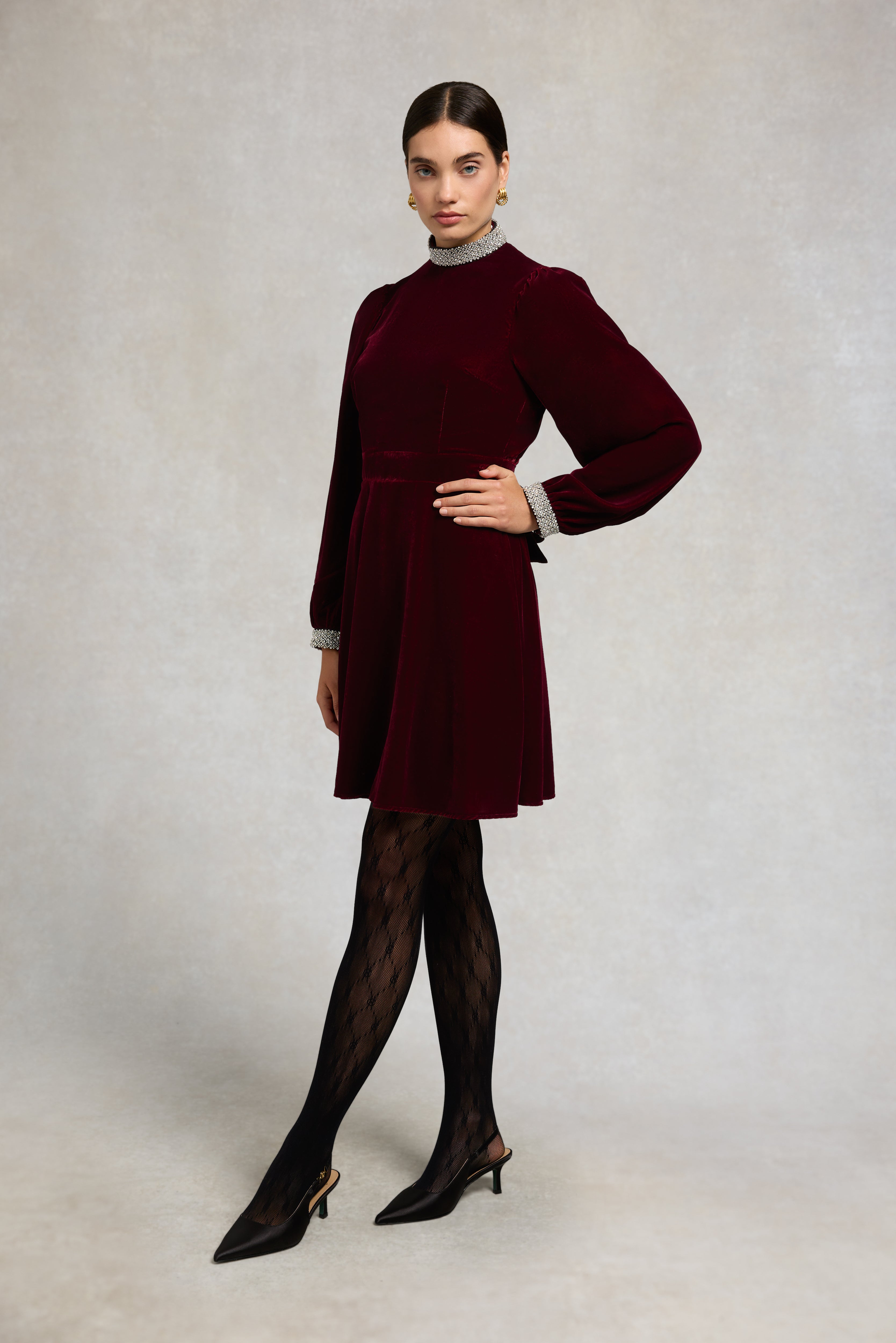 Gracie Velvet Mini Dress (Merlot) – Holland Cooper