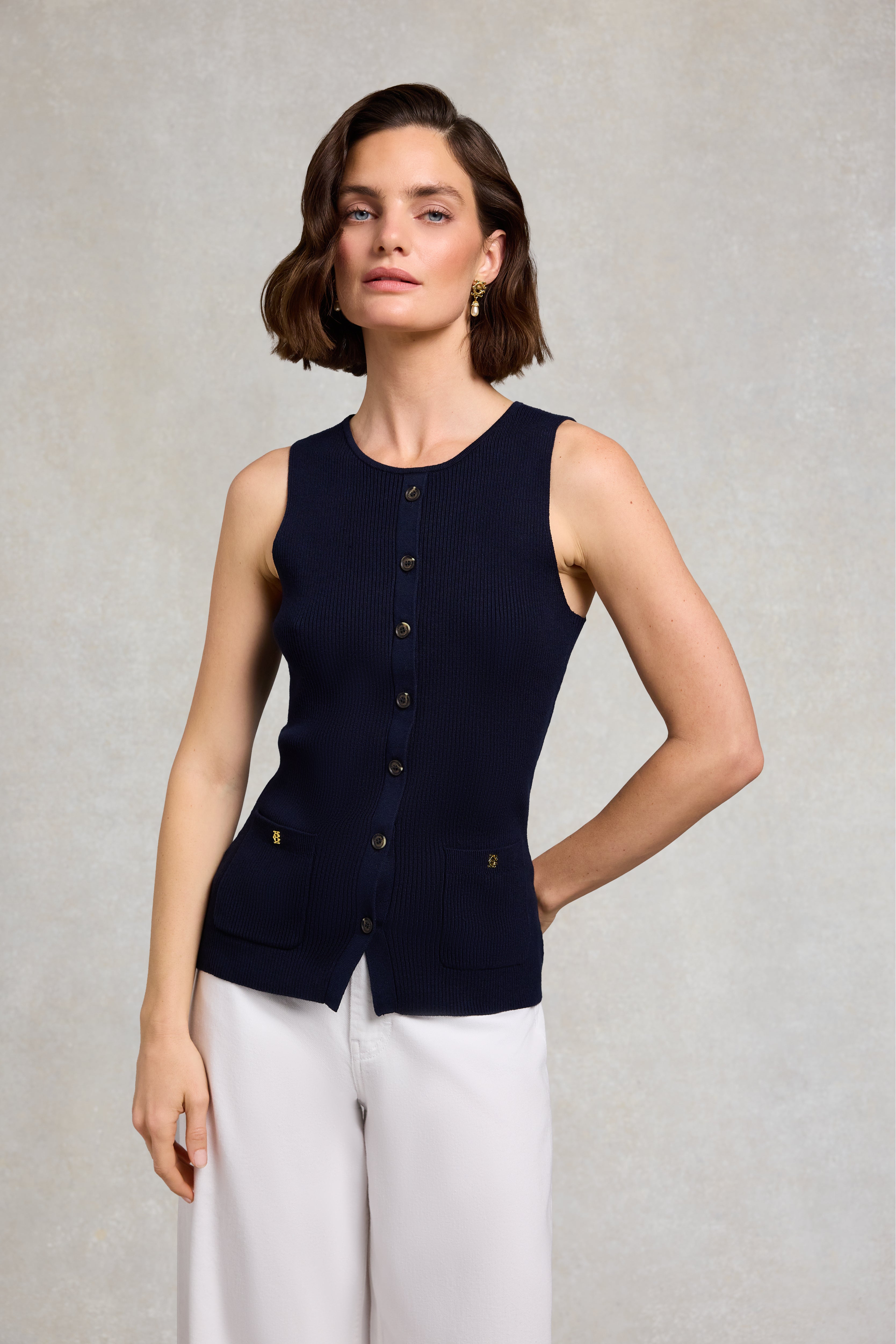 Aubrey Knitted Tank (Ink Navy) – Holland Cooper
