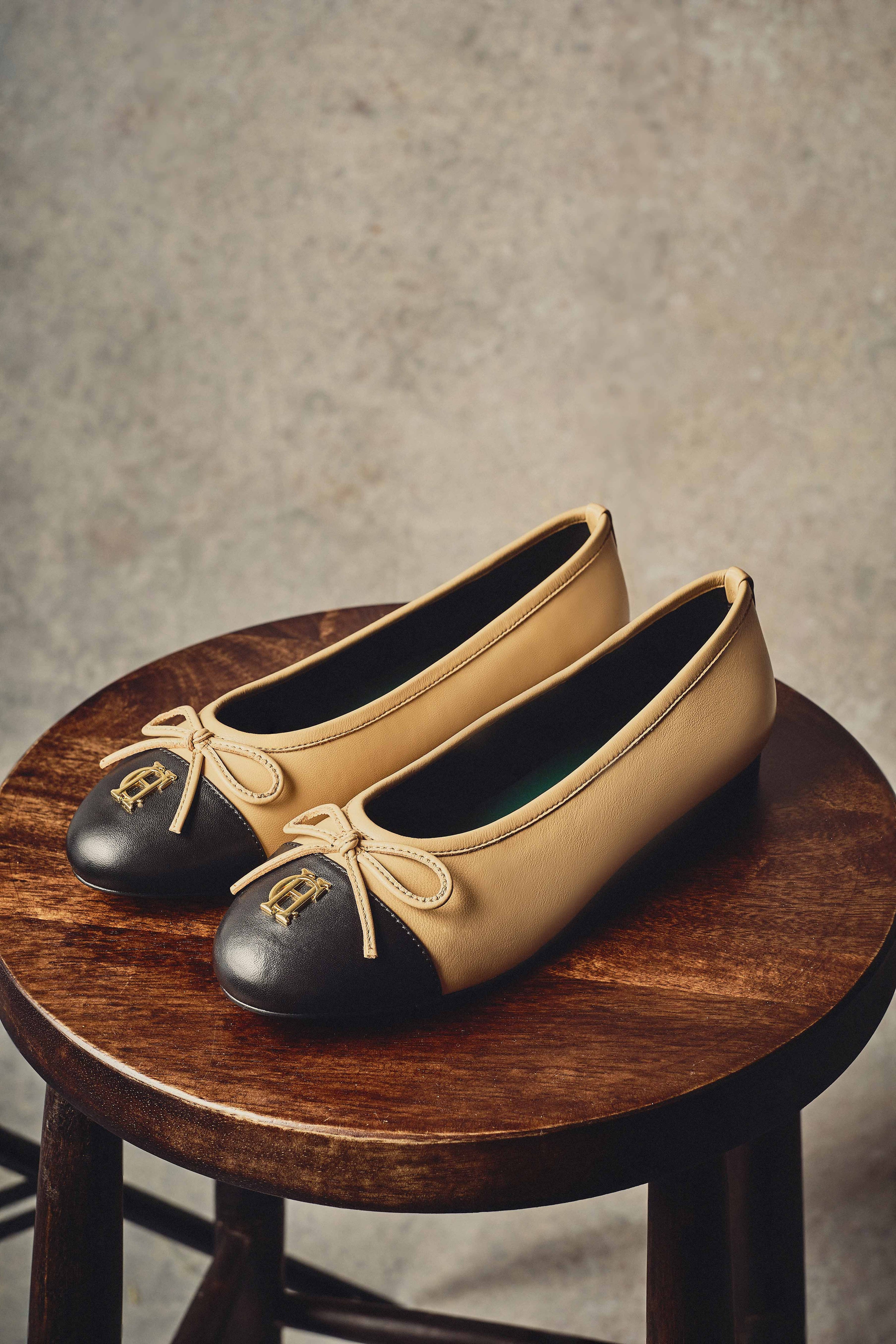 Ballet Shoe (Nude Black) – Holland Cooper