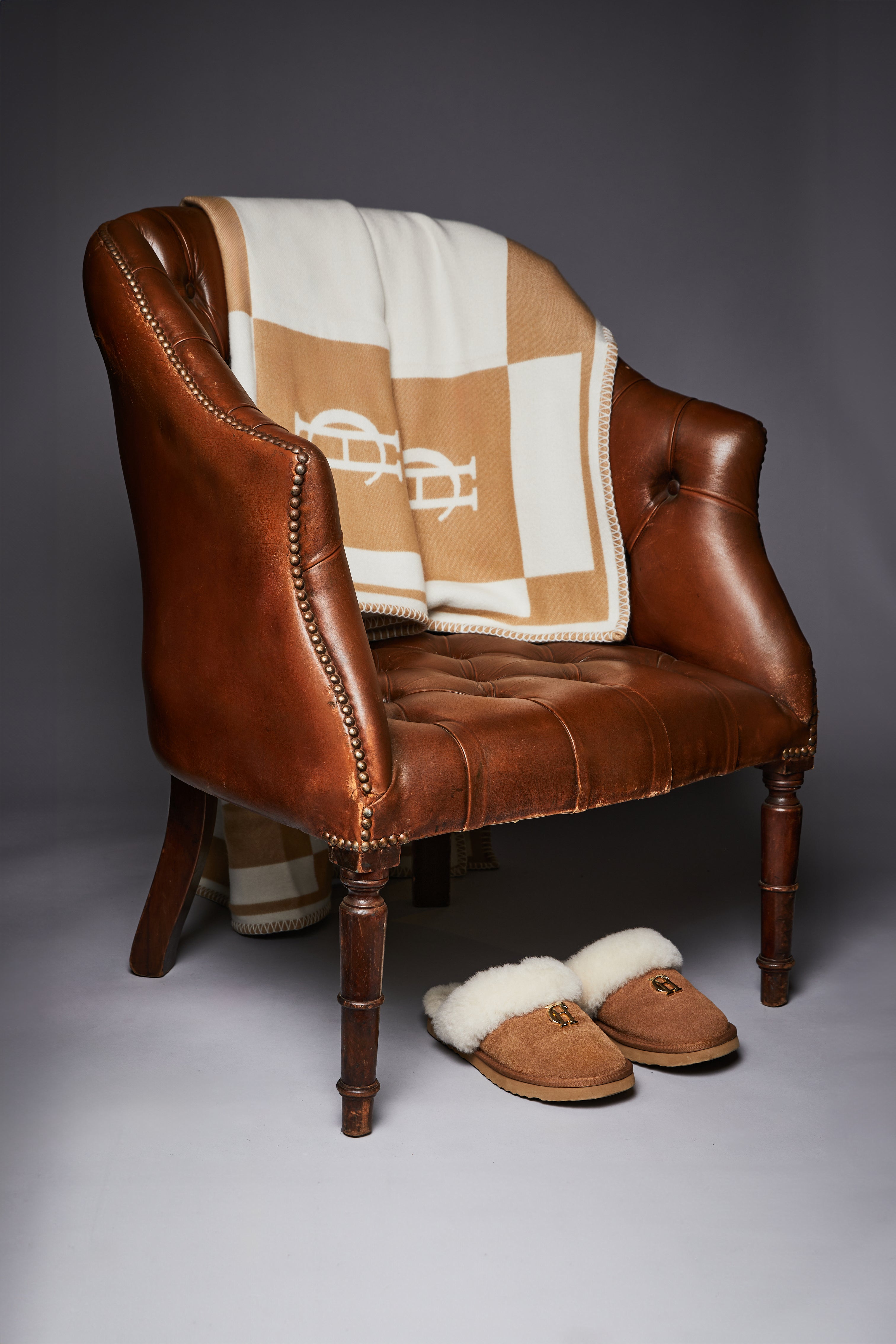 Luxury Blanket (Camel Cream) – Holland Cooper