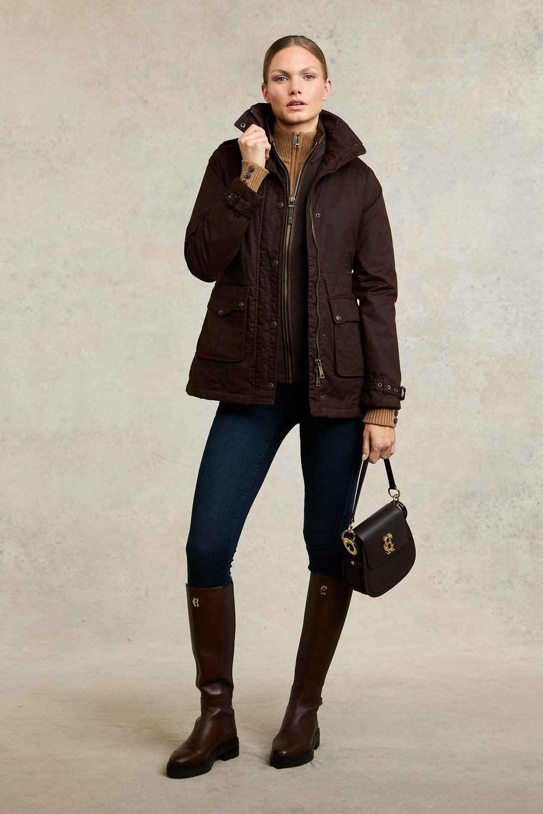 Country Fleece Gilet (Chocolate) – Holland Cooper