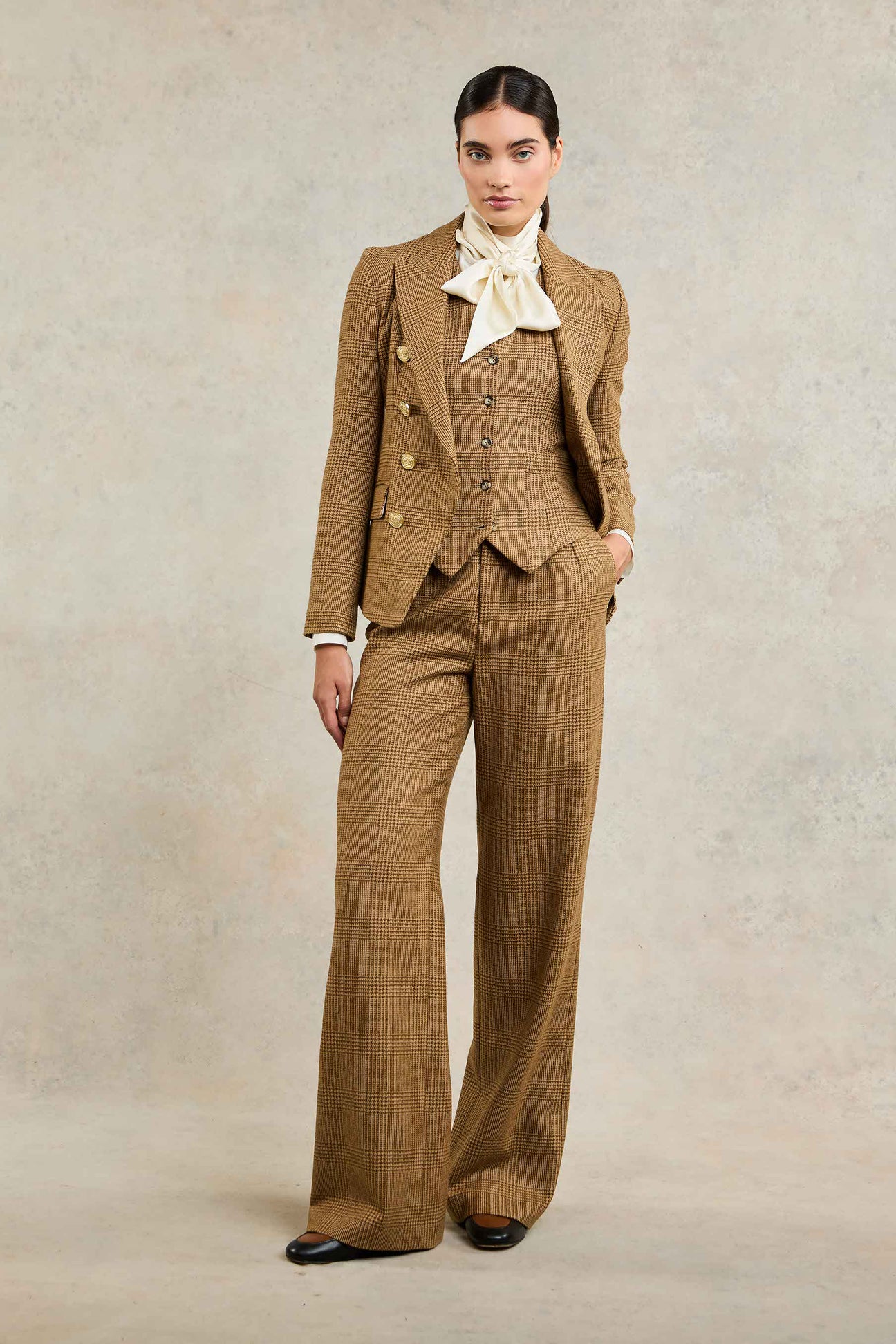 High Waisted Straight Trouser (Tawny) – Holland Cooper