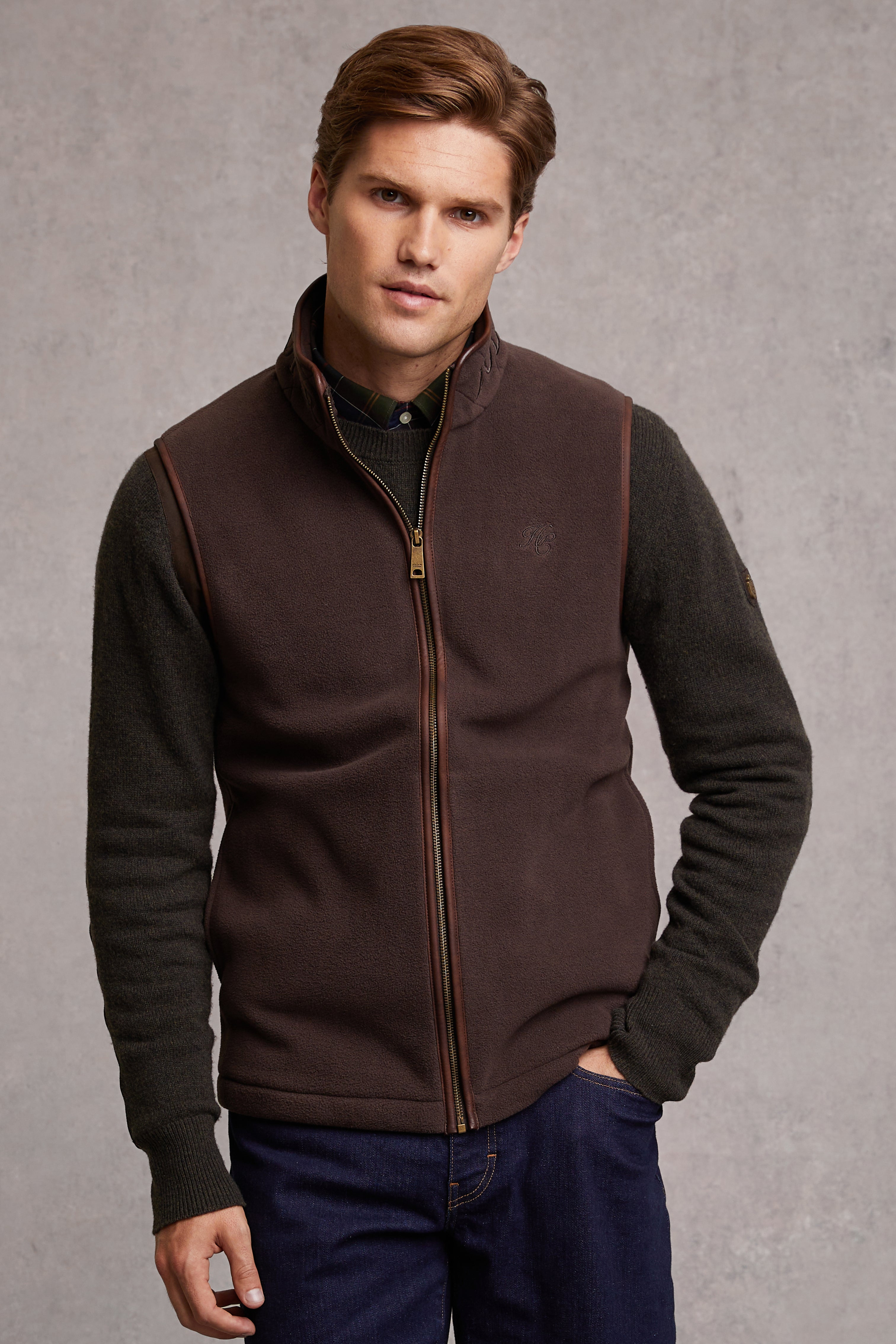 Country Fleece Gilet (Chocolate) – Holland Cooper
