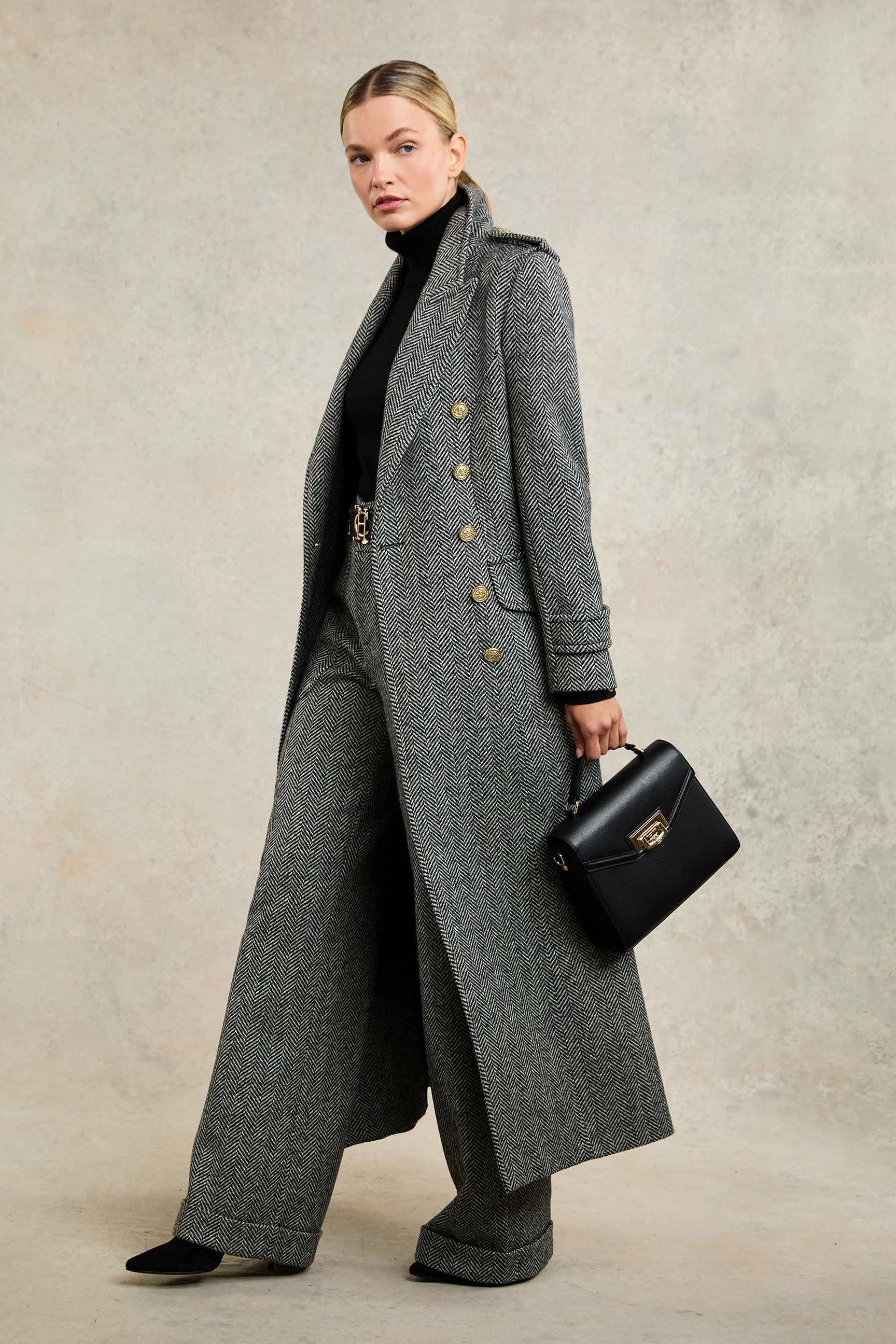 The Great Coat (Wide Tooth Black Herringbone) – Holland Cooper