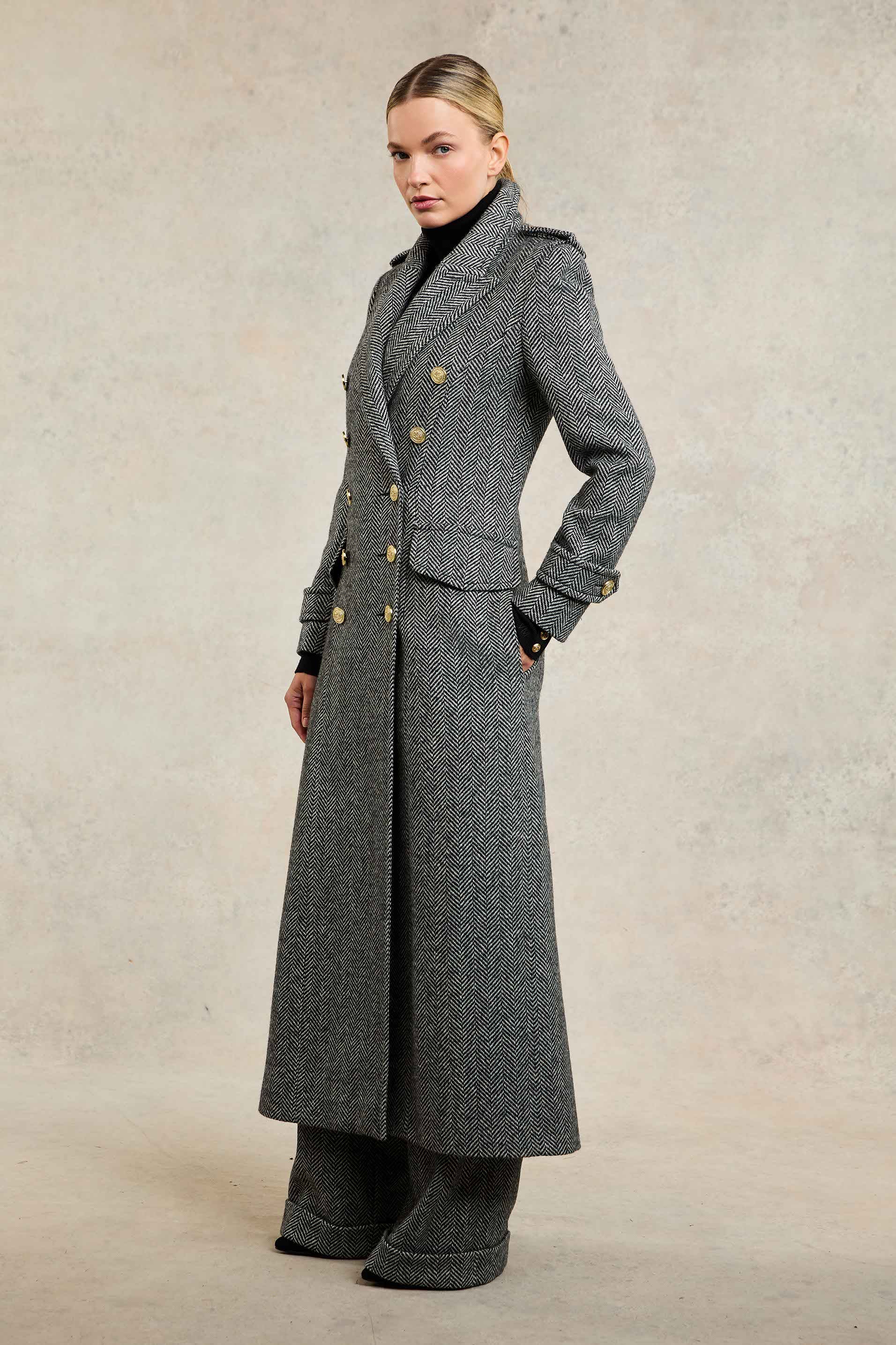 The Great Coat (Wide Tooth Black Herringbone) – Holland Cooper