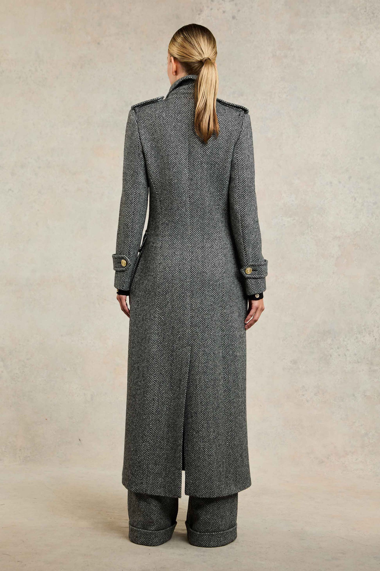 The Great Coat (Wide Tooth Black Herringbone) – Holland Cooper