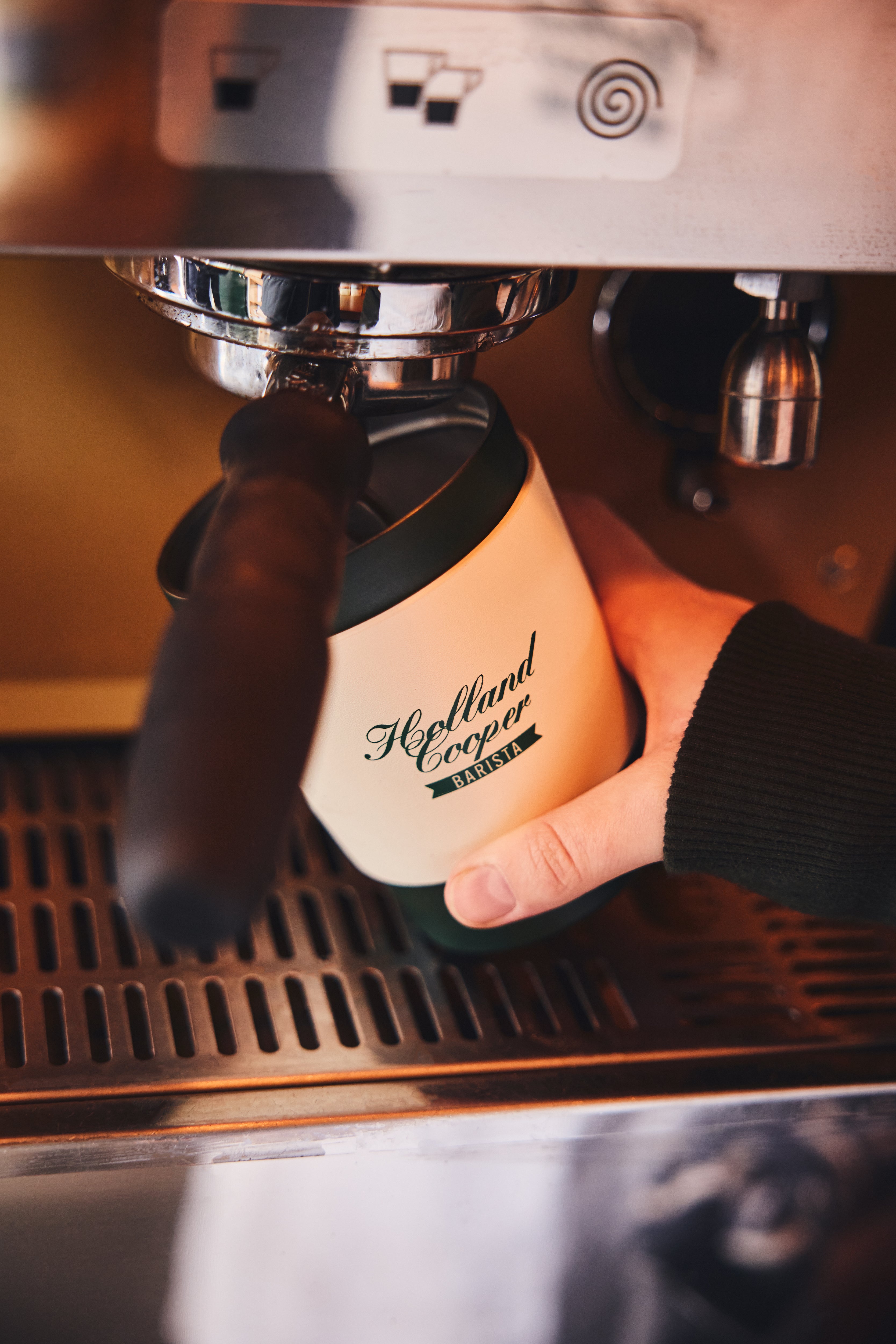 HC Coffee Cup (Green) – Holland Cooper