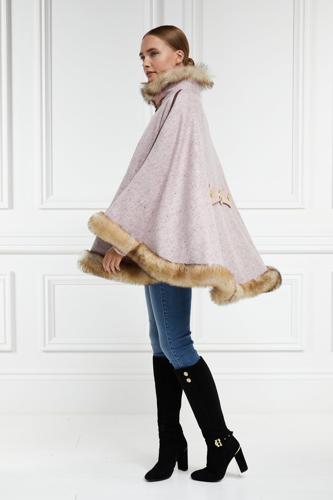 Gold Label Chiltern Cape (Anniversary Pink) – Holland Cooper