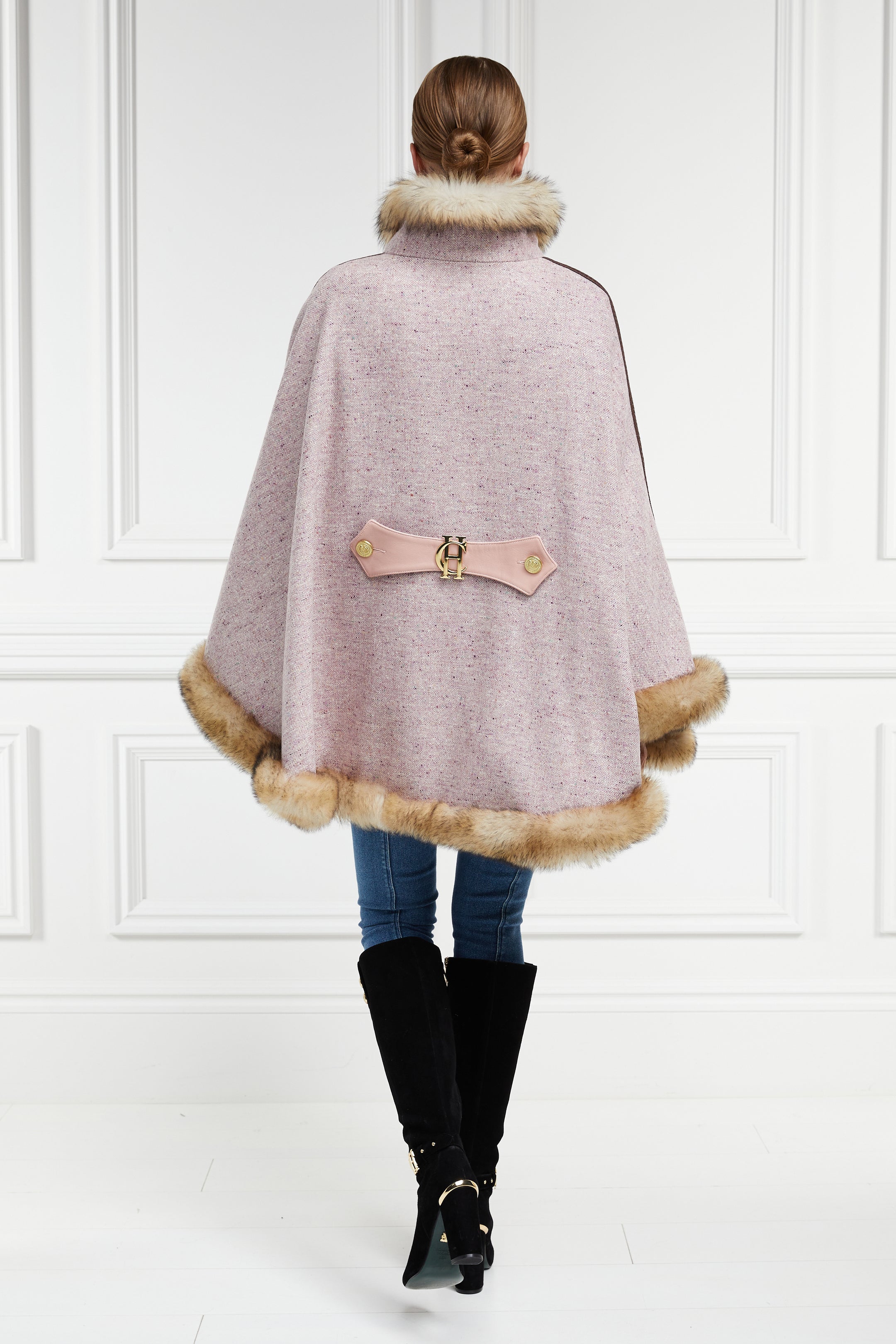 Gold Label Chiltern Cape (Anniversary Pink) – Holland Cooper