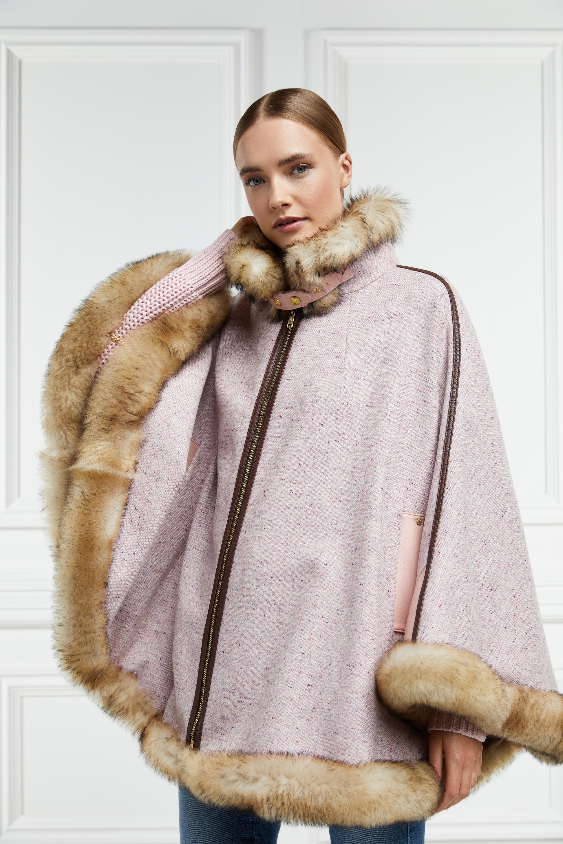 Gold Label Chiltern Cape (Anniversary Pink) – Holland Cooper