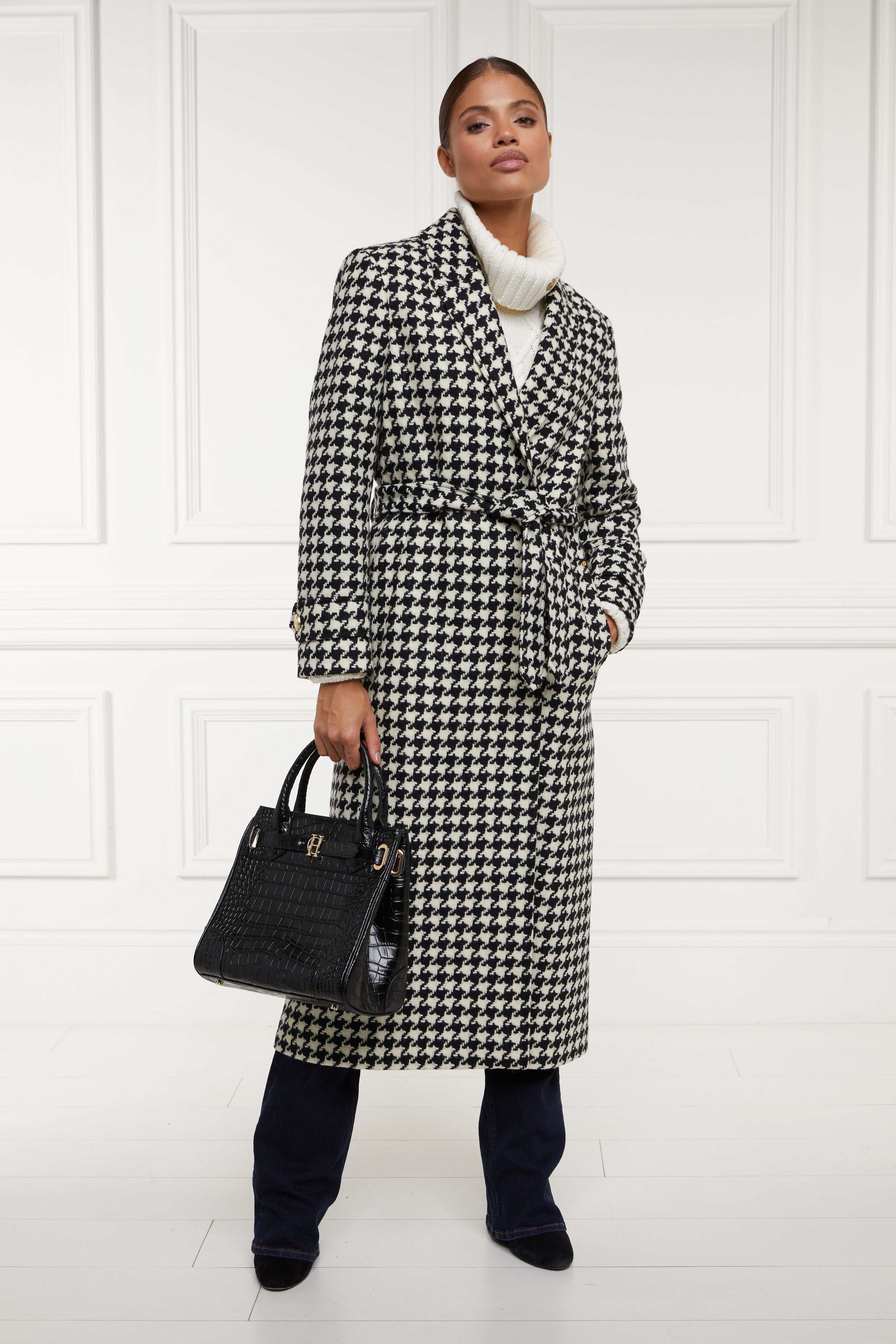 Wrap Coat (Large Scale Houndstooth) – Holland Cooper