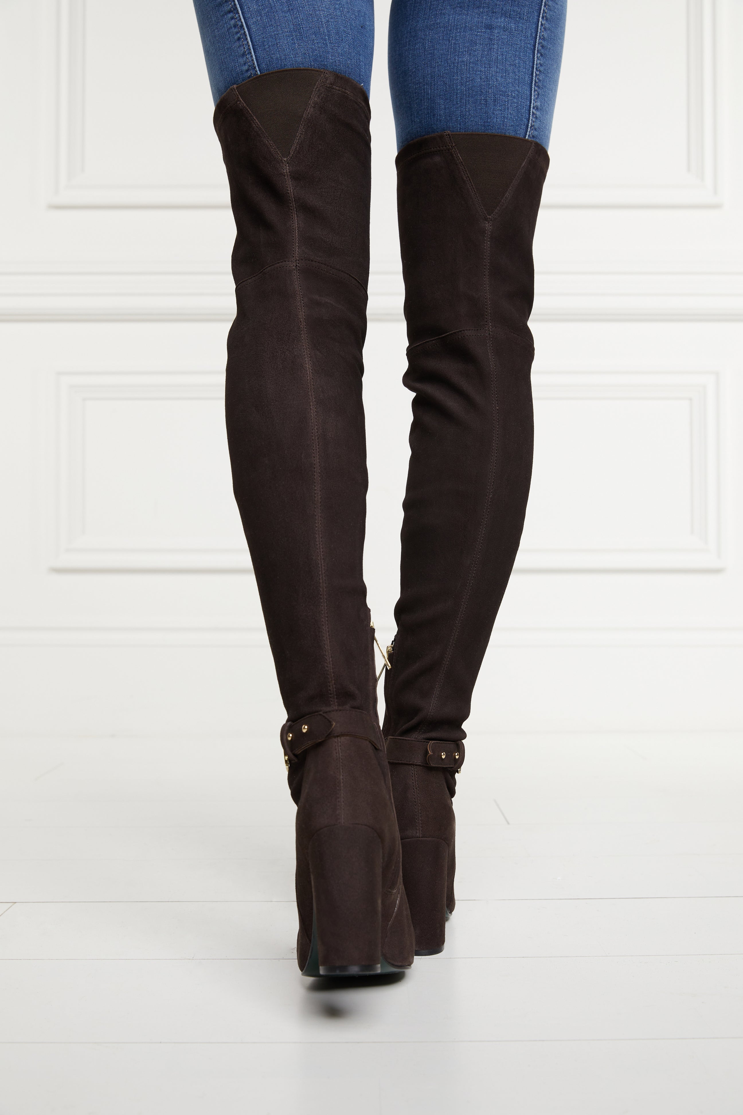 Sloane Over The Knee Boot (Chocolate) – Holland Cooper