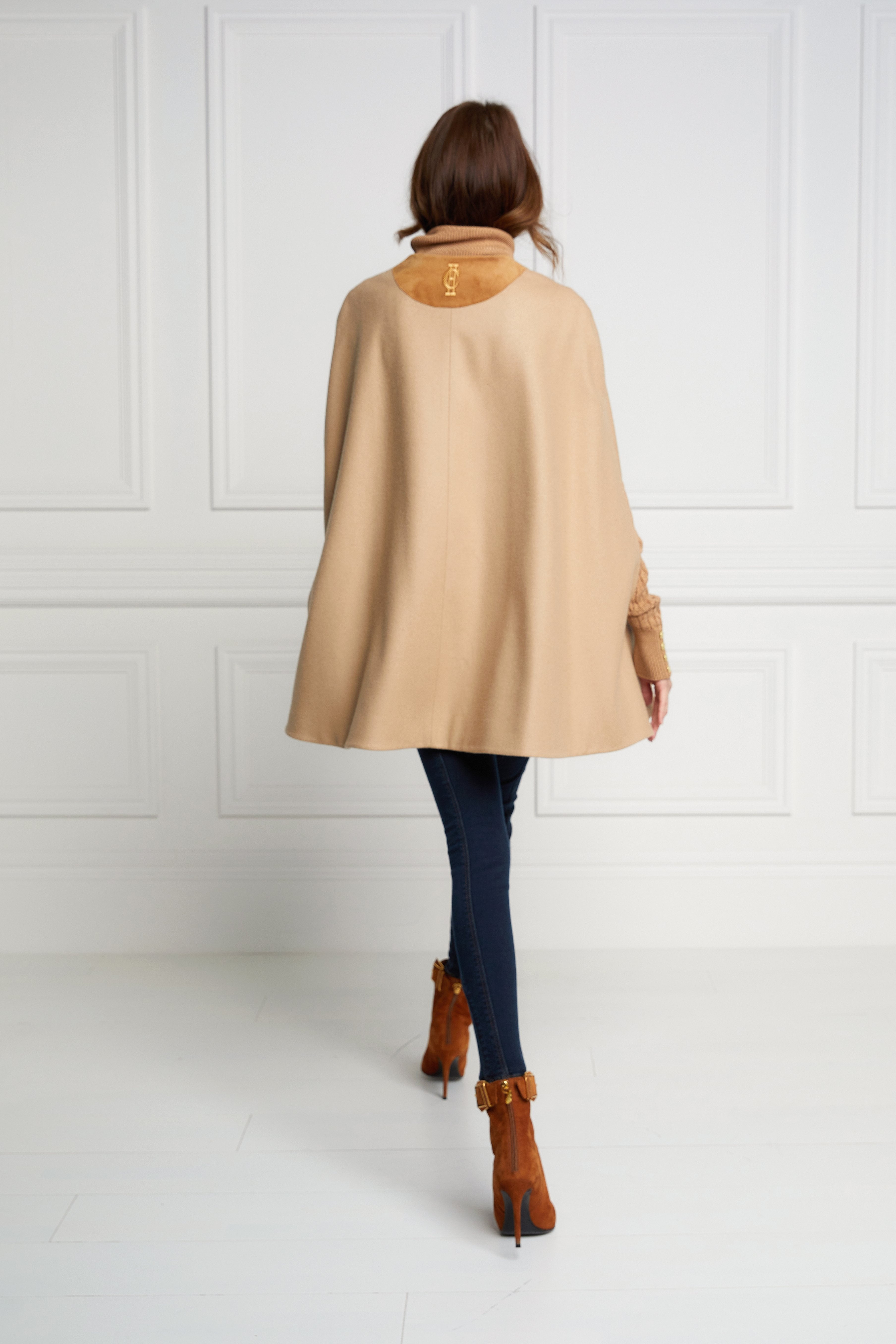 Slim Cape (Camel) – Holland Cooper