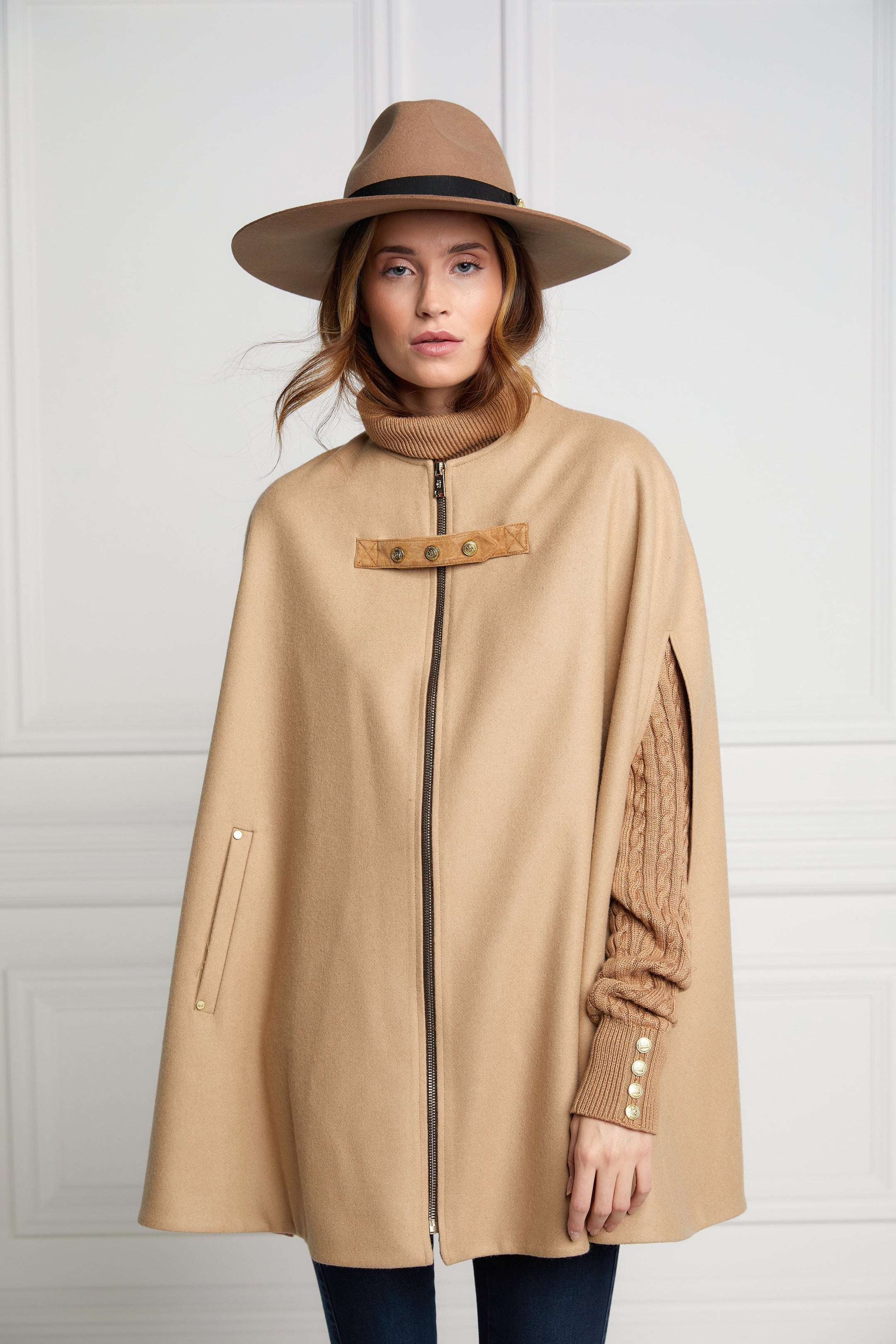 Slim Cape (Camel) – Holland Cooper