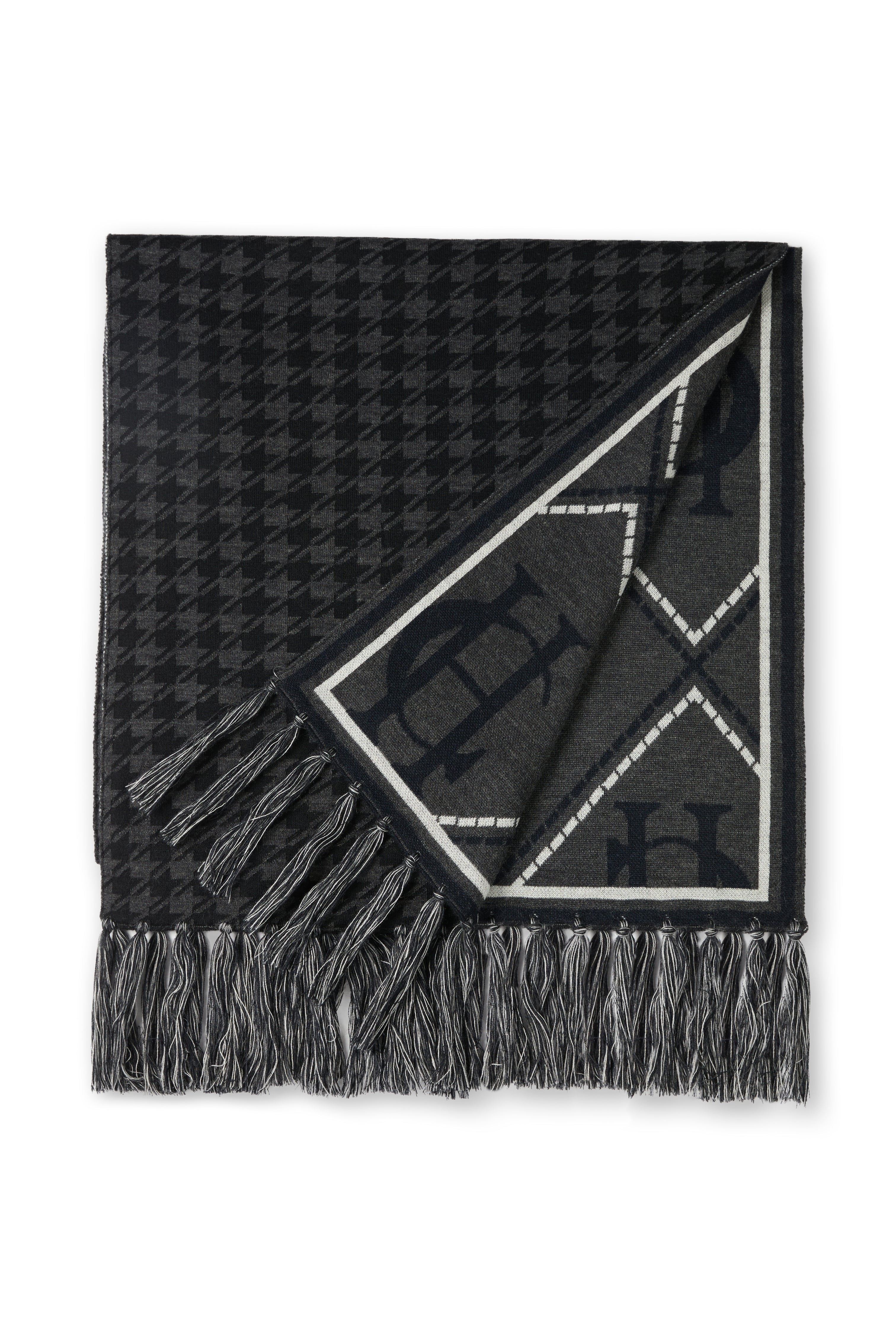Reversible Monogram Scarf (Charcoal Houndstooth) – Holland Cooper
